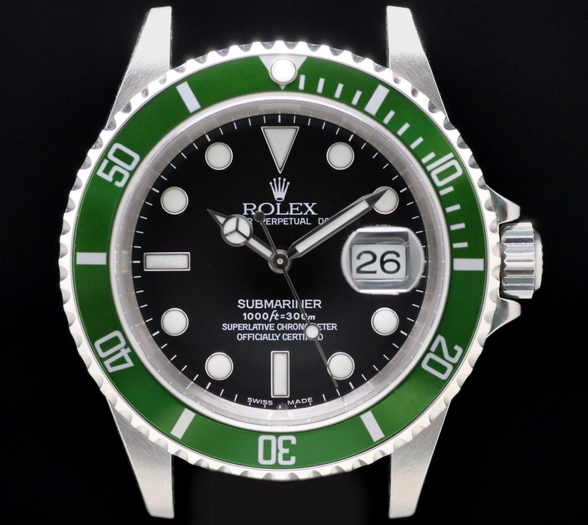 ROLEX SUBMARINER DATE GREEN 16610 LV FLAT FOUR - Rolex Passion Market