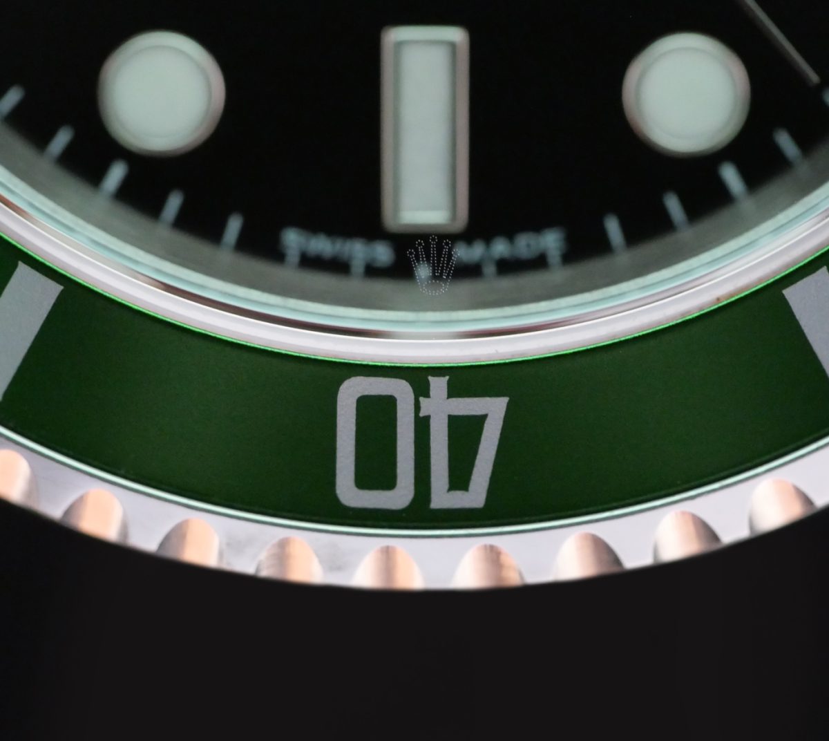 ROLEX SUBMARINER DATE GREEN 16610 LV FLAT FOUR - Rolex Passion Market
